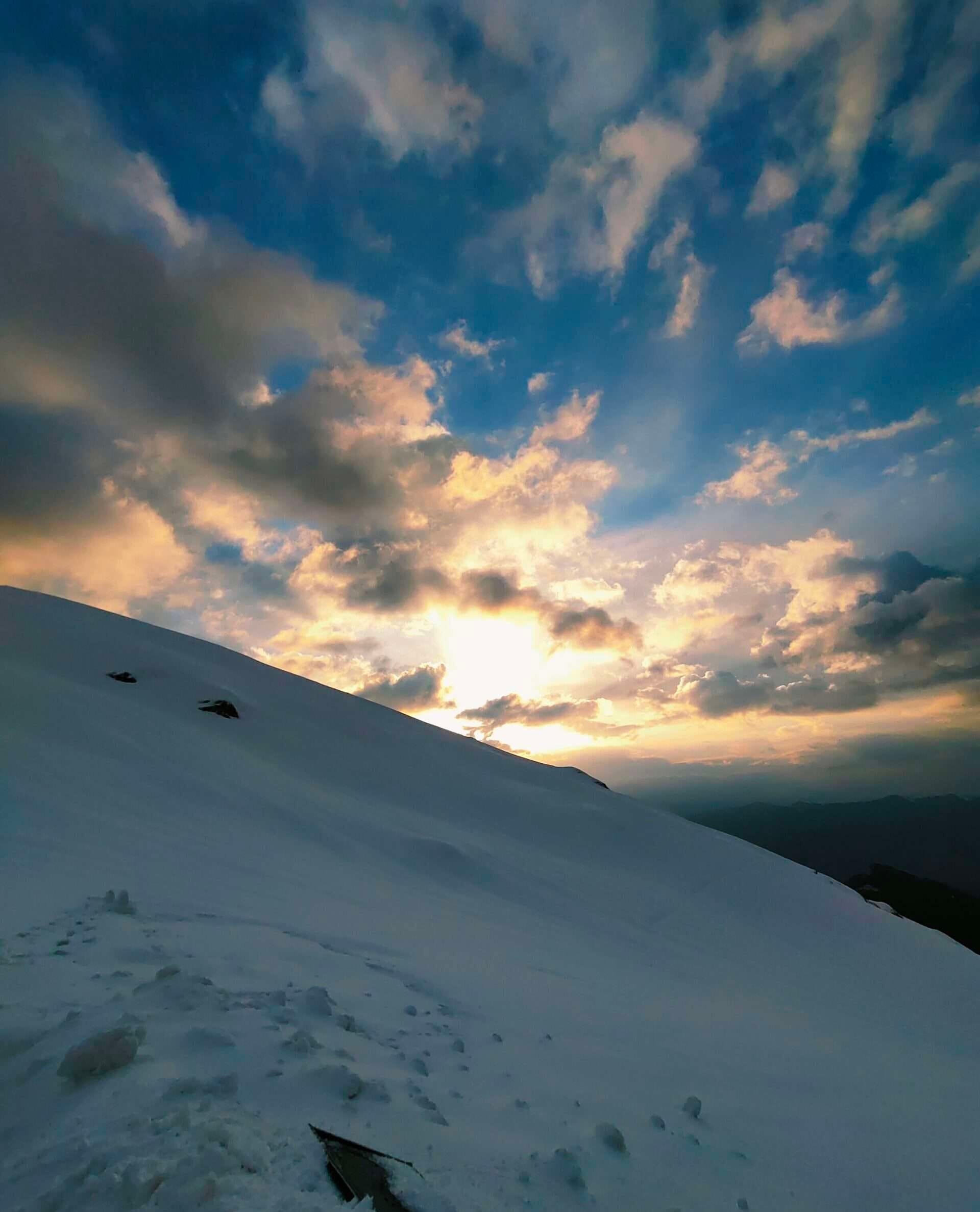 Sar pass Trek | Book Now 18 % off - Great Adventure Gangotri